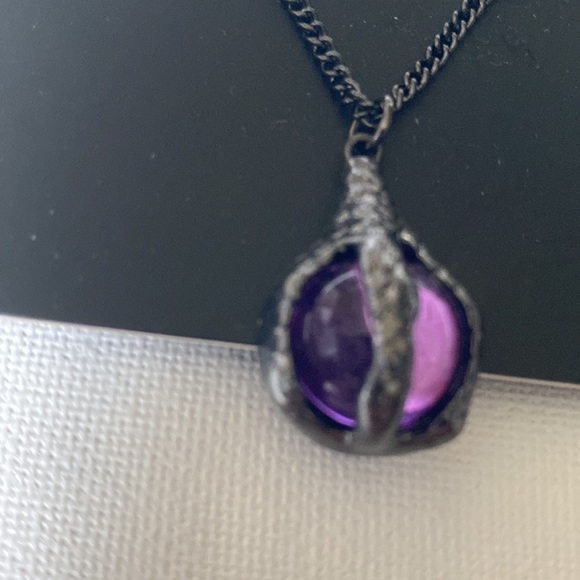 Blackheart | Jewelry | Nwt Purple Stone In Dragon Claw | Poshmark